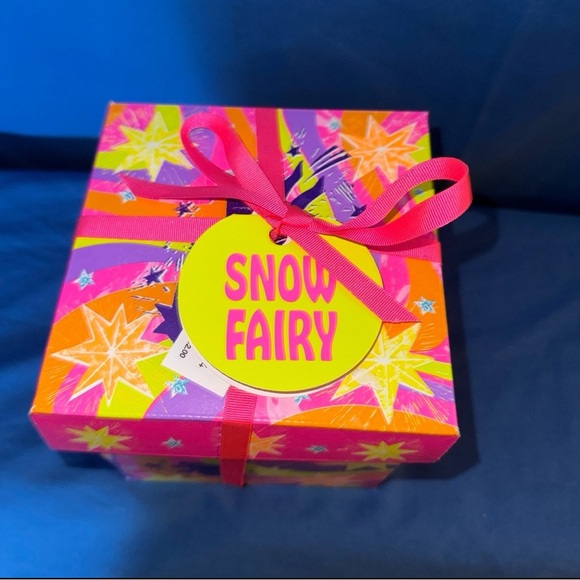 Lush | Bath & Body | New Lush Snow Fairy Gift Set | Poshmark